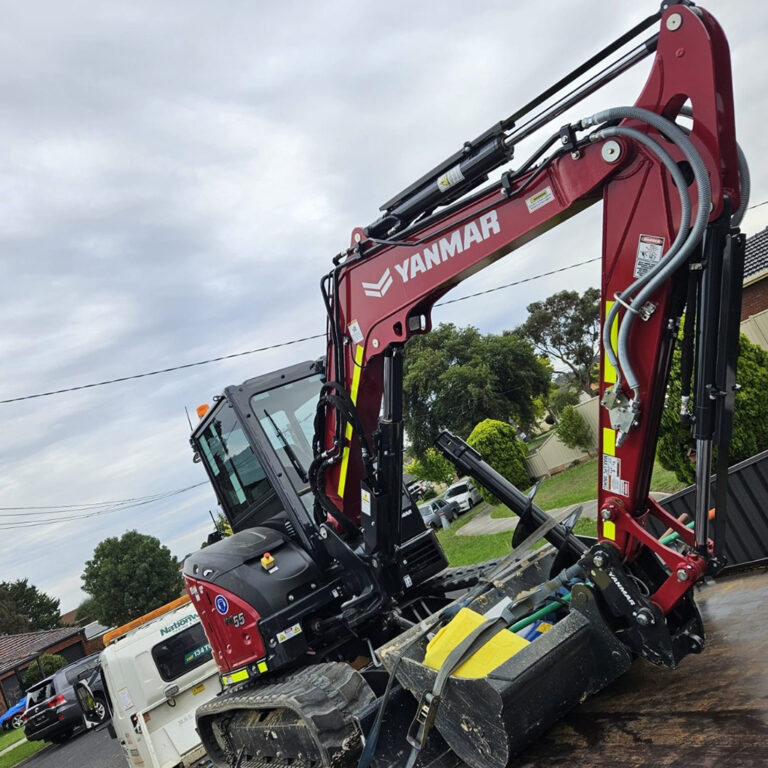 Machinery Towing Melbourne - Five Star Towing